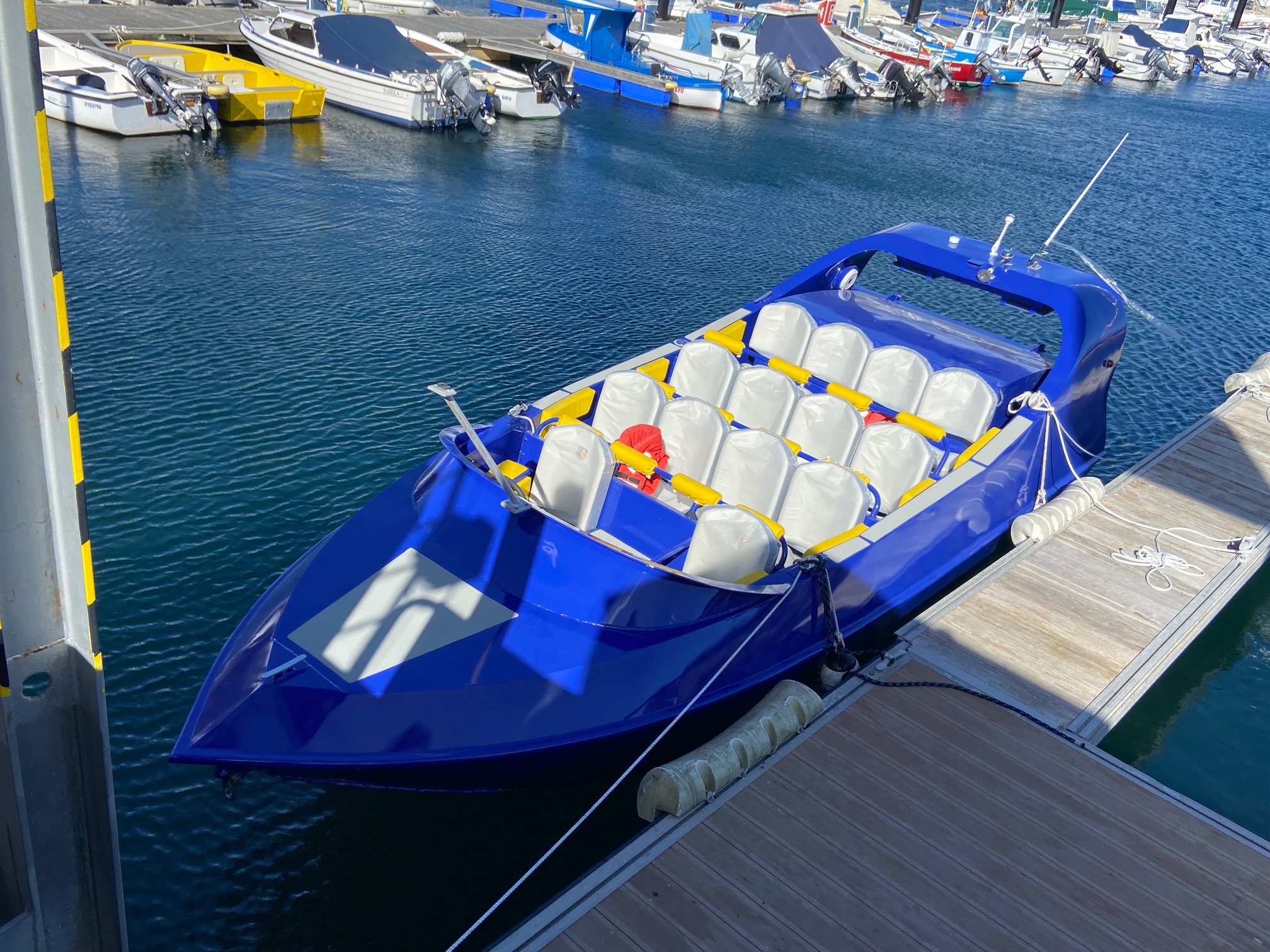 New jet boat M700WJ delivered in Geneve (Switzerland)